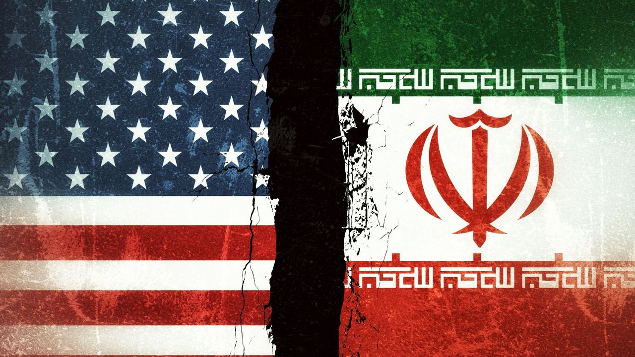 Exclusive: Hull marine war rate edges down, at least before Iran closed ...